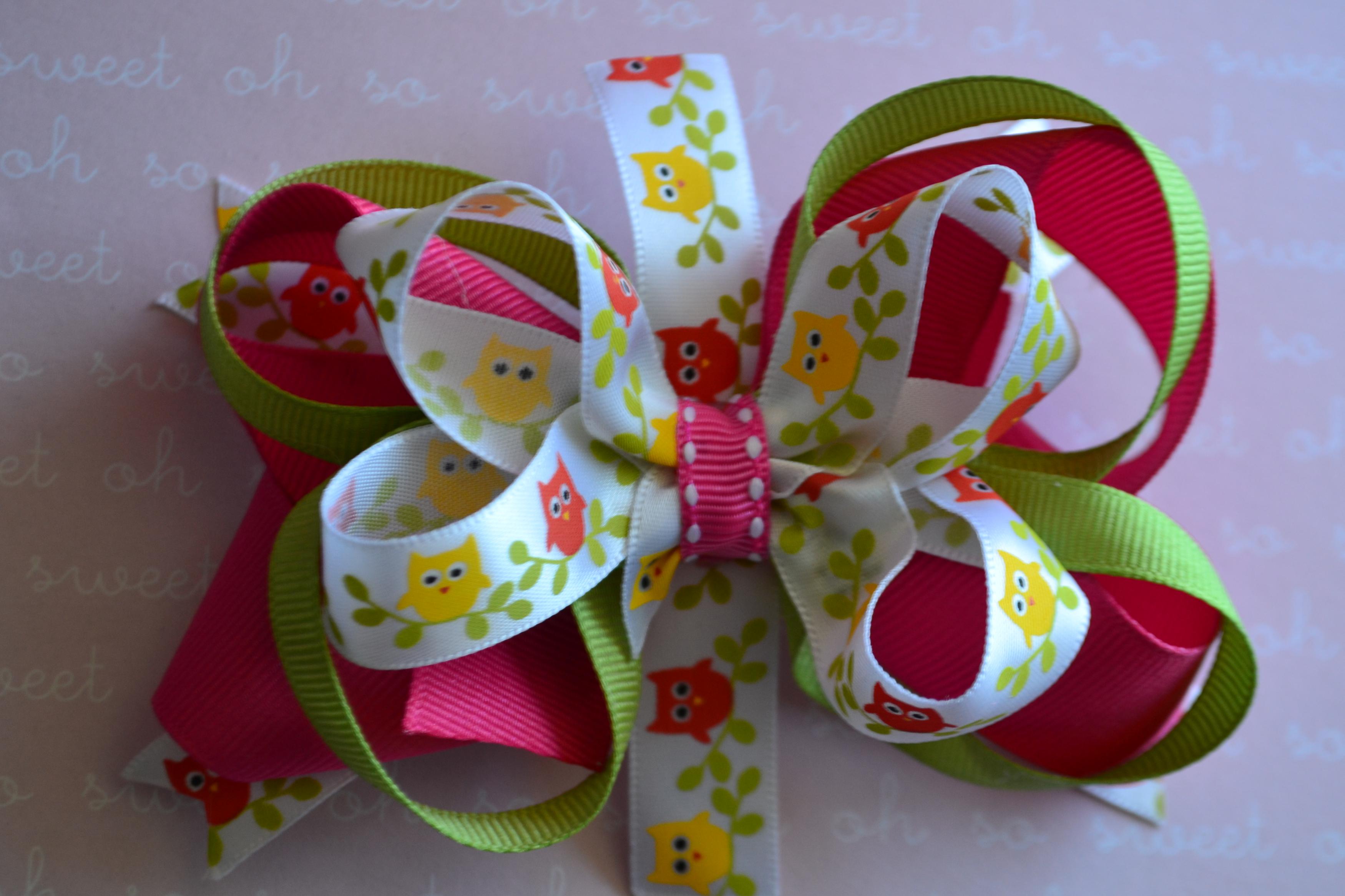 Green Owl Bow on Luulla